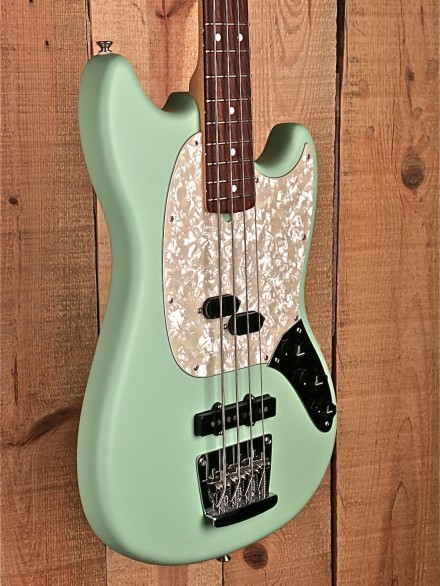Maple Street Guitars | Bass