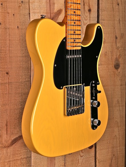 Maple Street Guitars | Used Electric Guitars