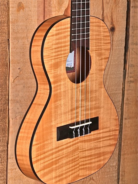 Maple Street Guitars | Ukuleles